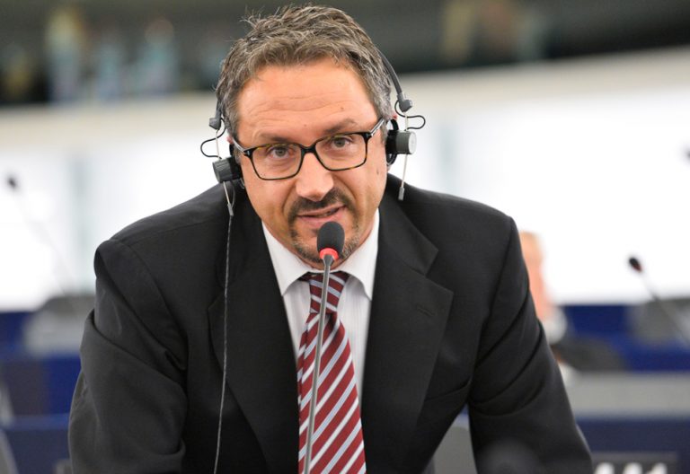 Pedicini (M5S): il centrodestra è contro il Sud, insultati dalla Lega e ...