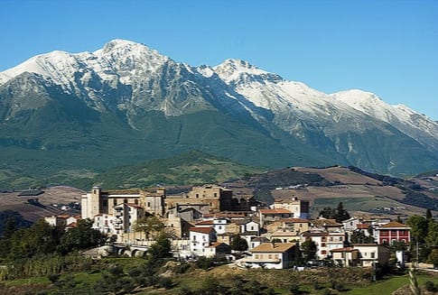 Covid-19, il sindaco di Elice descrive la città nella zona rossa ...