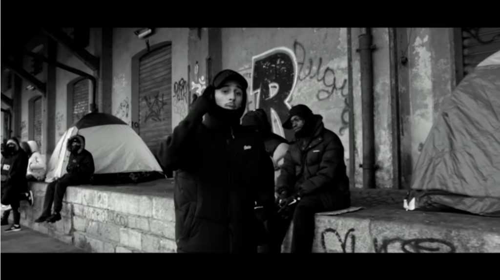 "È pericoloso socialmente", chiesta sorveglianza speciale per il rapper ...