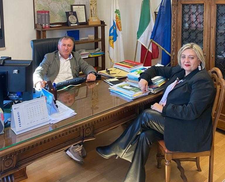 Provincia dell'Aquila, si è insediata Franca Colella: è la nuova ... Provincia dell'Aquila, si è insediata Franca Colella: è la nuova ...