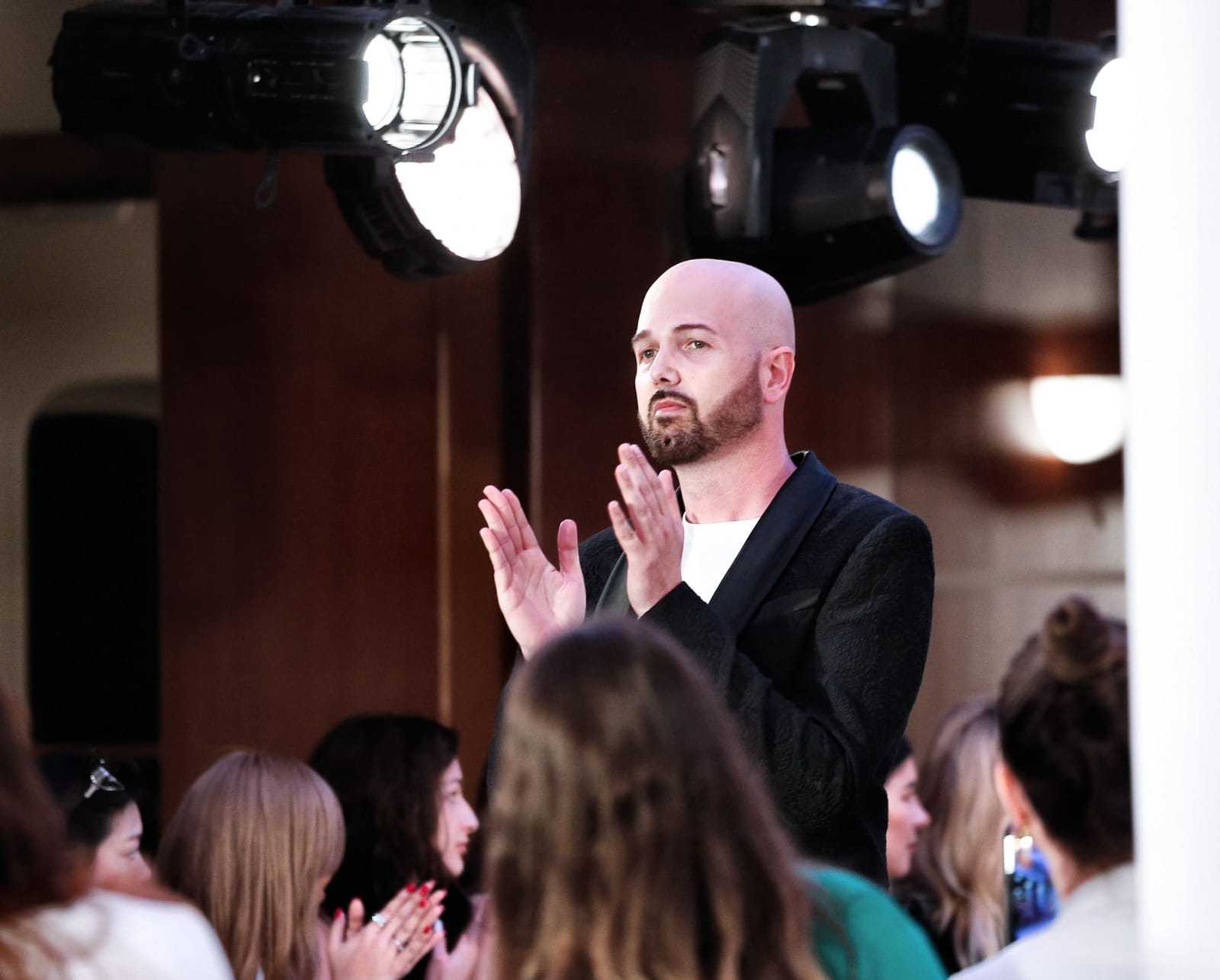 Simone Racioppo, un abito all’asta per aiutare Davide e il Progetto ...