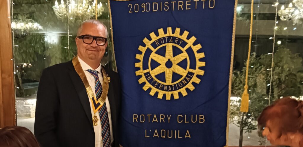Roberto Maccarrone è il nuovo presidente del Rotary Club L'Aquila ...
